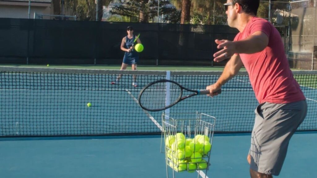 How to Mastering the Art of Scoring in Pickleball? - HTJ